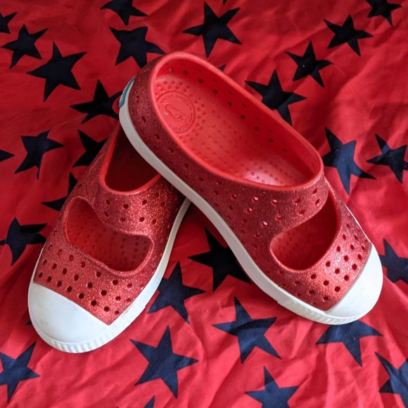Native Shoes | Shoes | Native Jefferson Water Shoes Red Glitter Mary ...